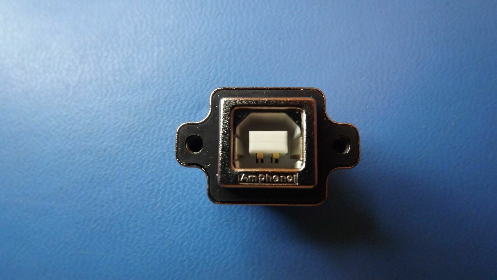(1PC) MUSB-D111-30 AMPHENOL CONN RUGGED USB RCPT R/A TYPE B | eBay