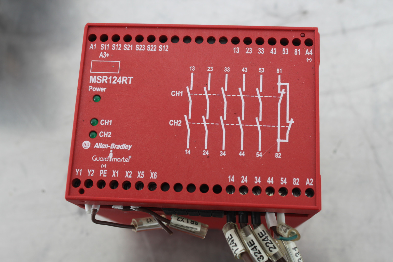 ALLEN BRADLEY AB 440R-G23110 GUARDMASTER MSR124RT SAFETY RELAY | eBay