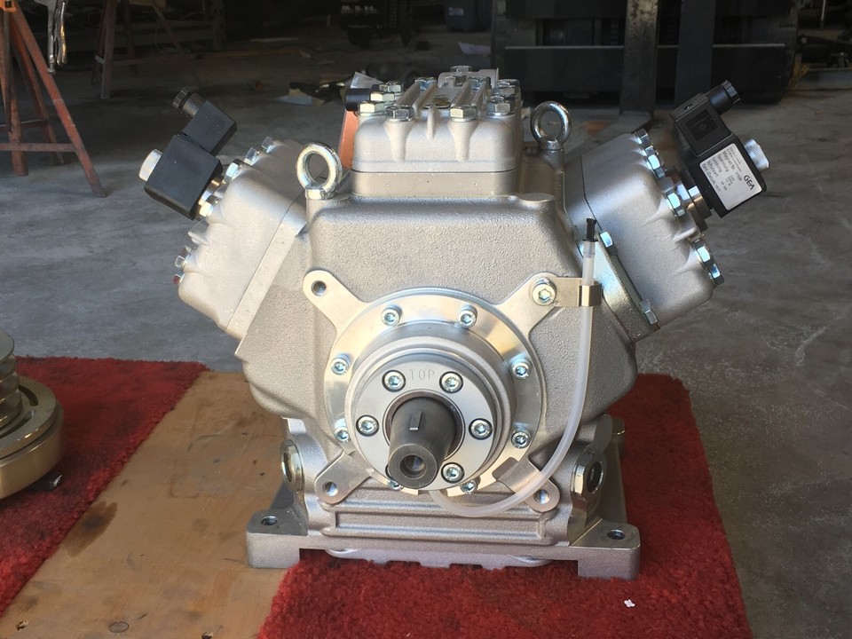 BOCK FK50/775 Bus AC Compressor, Remanned to factory specs- w/ capacity ...