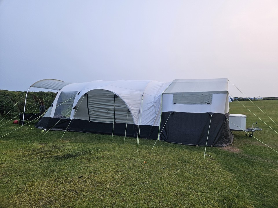 SunnCamp Holiday 550 Folding Camper / Trailer Tent | eBay UK