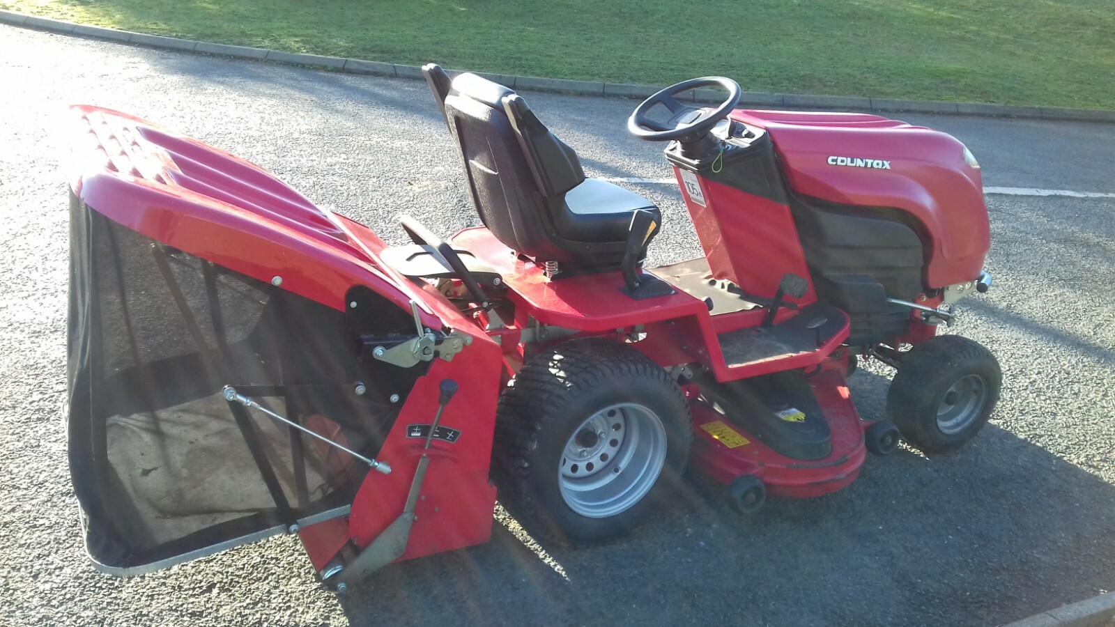 Countax D50-LN Diesel c/w Powered Grass Collector | eBay