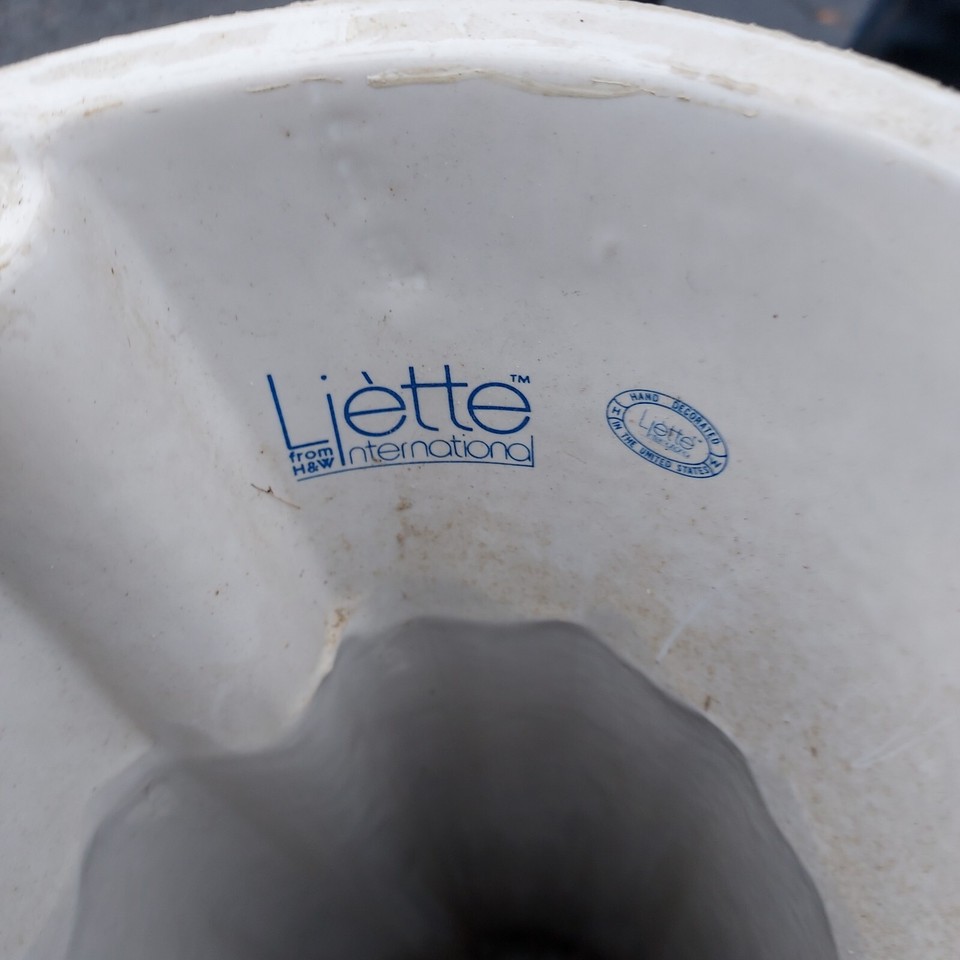 Liette hand painted Pedestal Sink with silver handles faucet & stopper ...