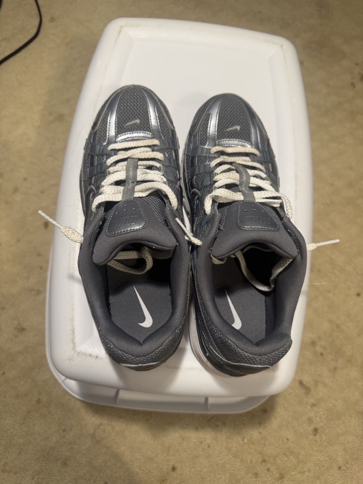 Nike P6000 Metallic Cool Grey/White/Wolf Grey/Cool Gr… - Gem