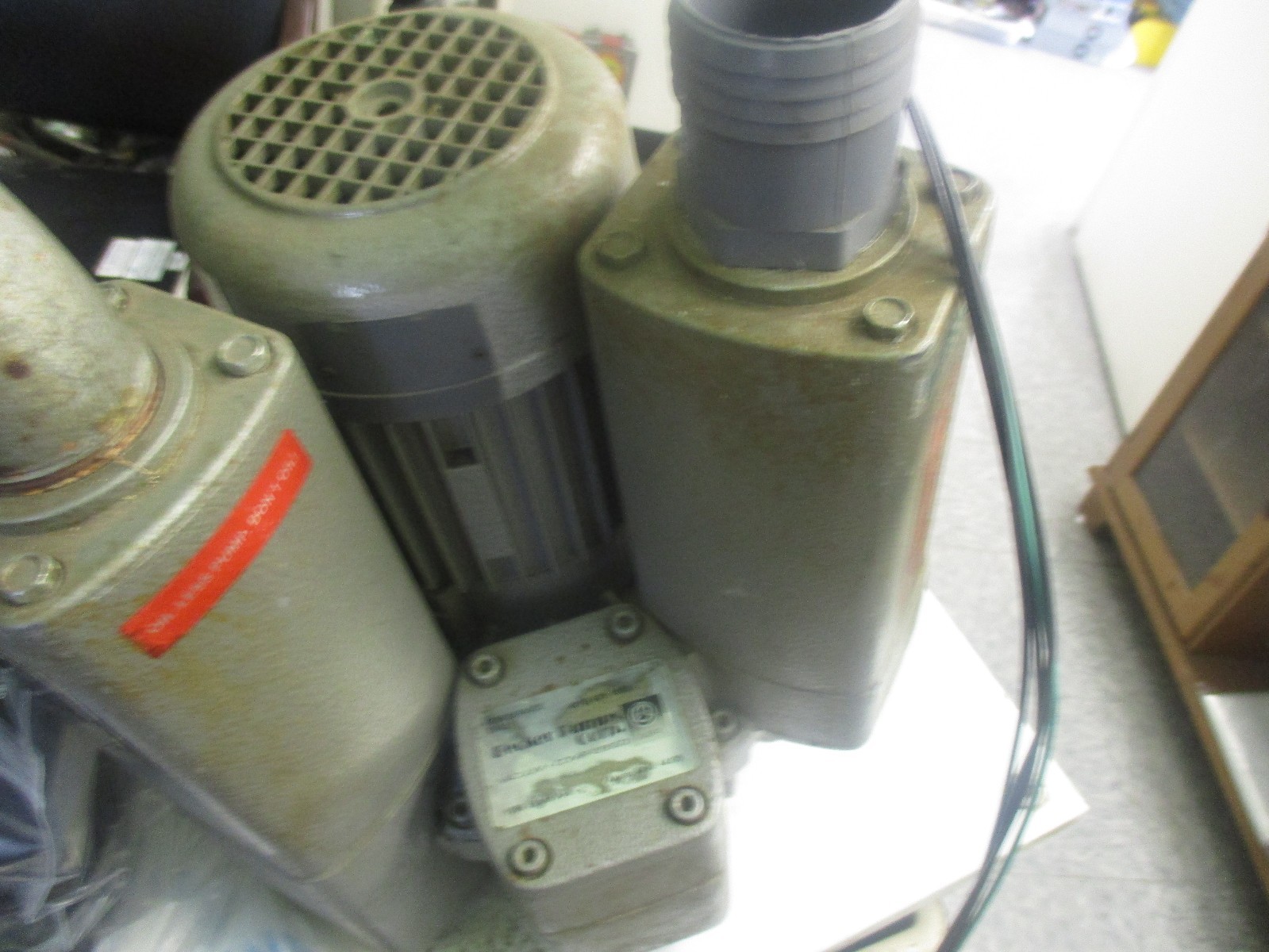 Gebr. Becker Pumps Model: SV 5.130/2 Pump. For Parts. Cannot Test | eBay UK