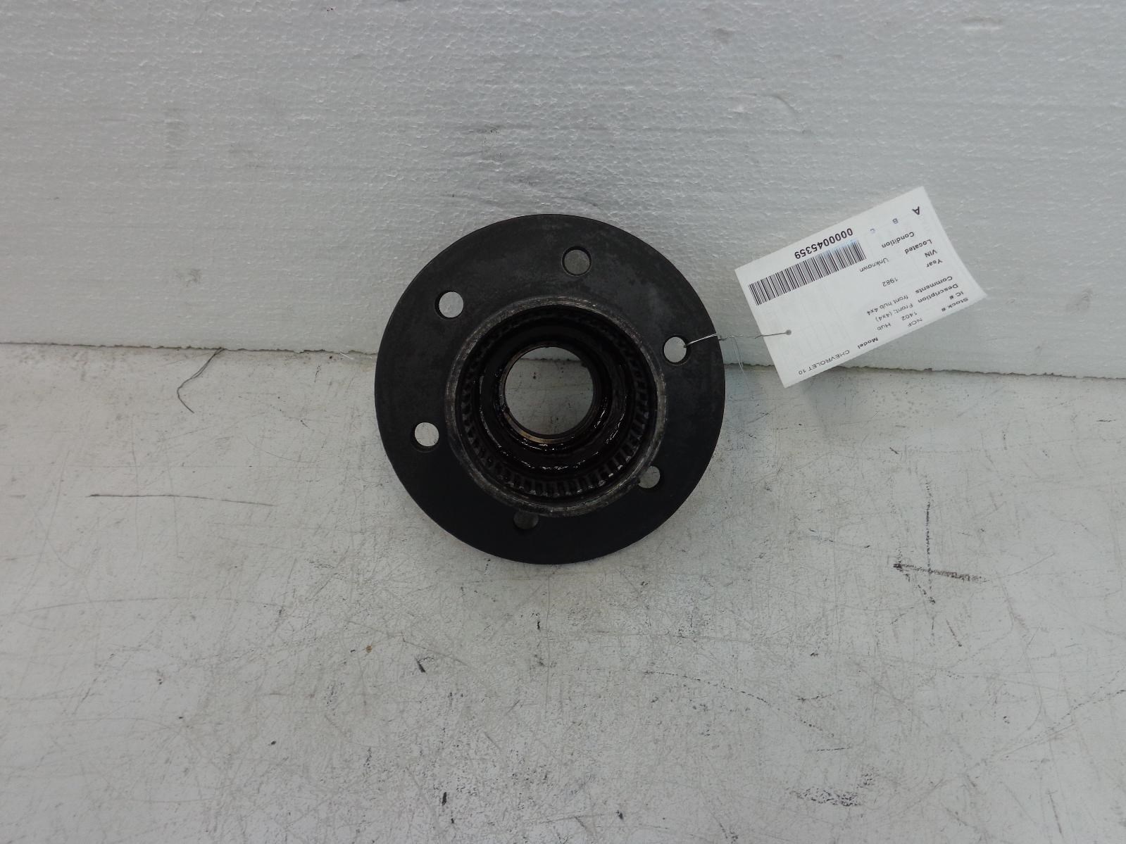 Chevy K10 4x4 Front Hub GMC K15 OEM 78 87 86 85 84 83 82 81 80 | eBay