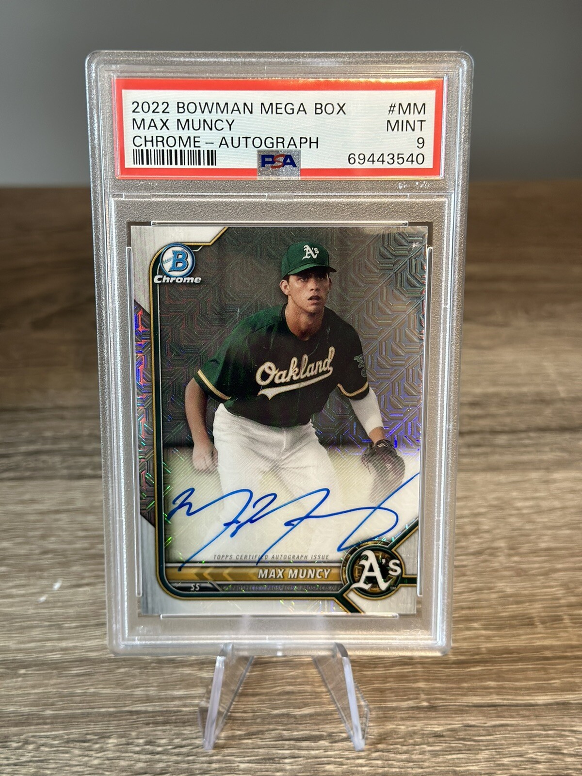 2022 Bowman Chrome Max Muncy Mega Box Mojo Refractor Auto #BMA-MM PSA 9 ...