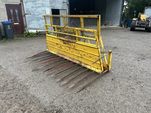 Twose 9ft Buckrake. Tractor Trailer Loader Mower Telehandler Spreader ...