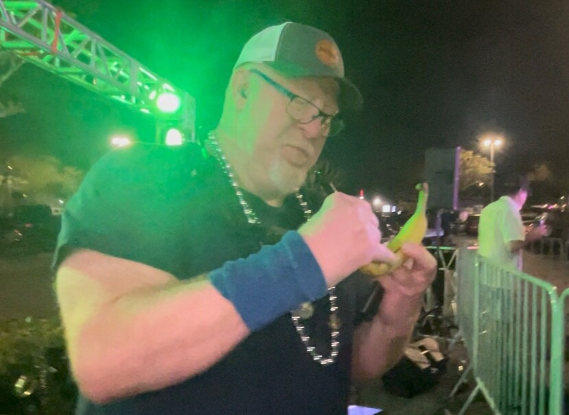 *SIGNED* Jeff Howell AKA “Uncle Klunk” Banana Encased in Resin ...