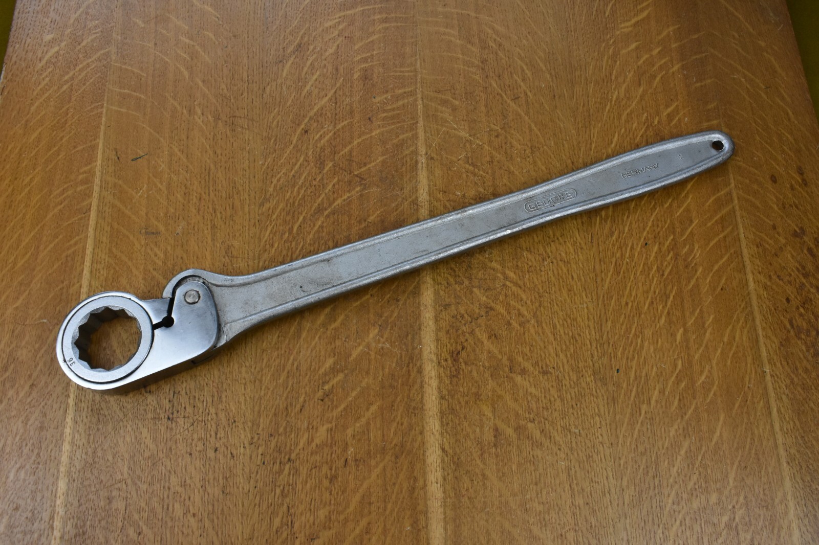 Good Used Gedore No. 31-20" Friction Type Ratchet with 36mm Spanner ...