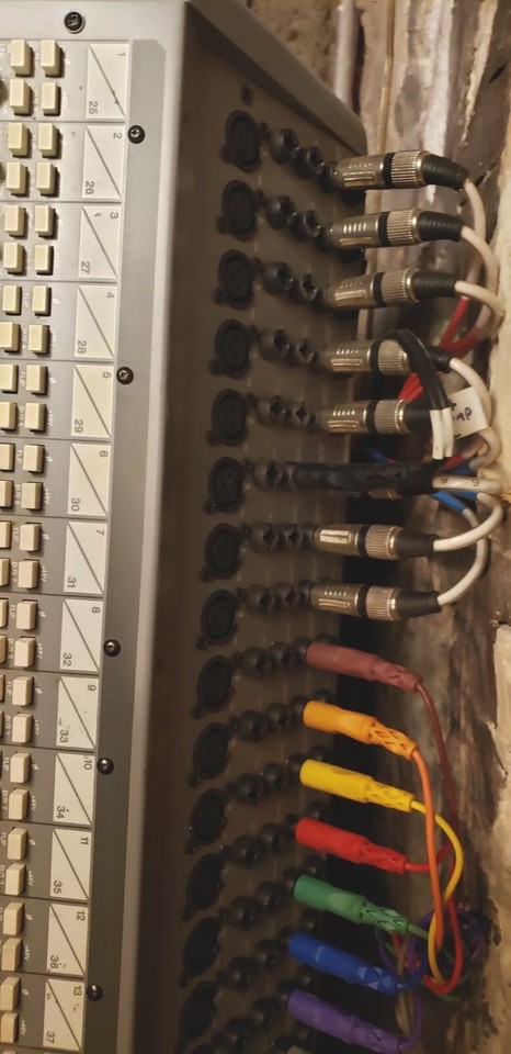 Soundtracs Topaz 48 channel Inline 8 bus Mixing Console (RARE Miami ...