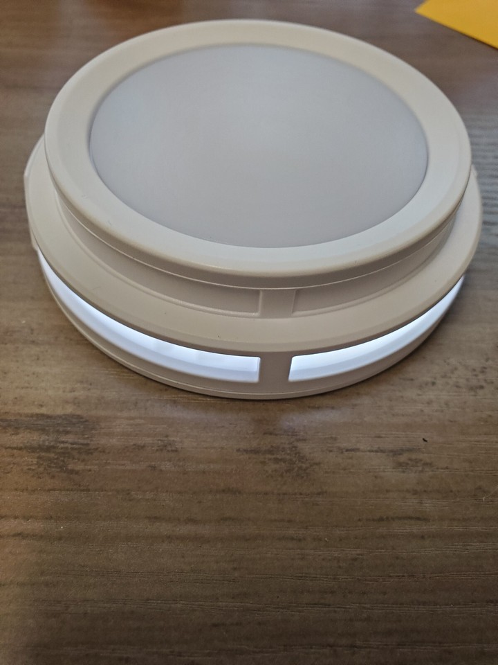 Infinity X1 Under Cabinet Motion Activated Anywhere Light 2 Pack ...