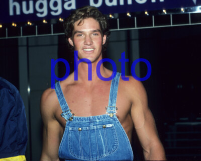 BRIAN BUZZINI #50,playgirl model,actor,BARECHESTED,SHIRTLESS,8X10 PHOTO ...