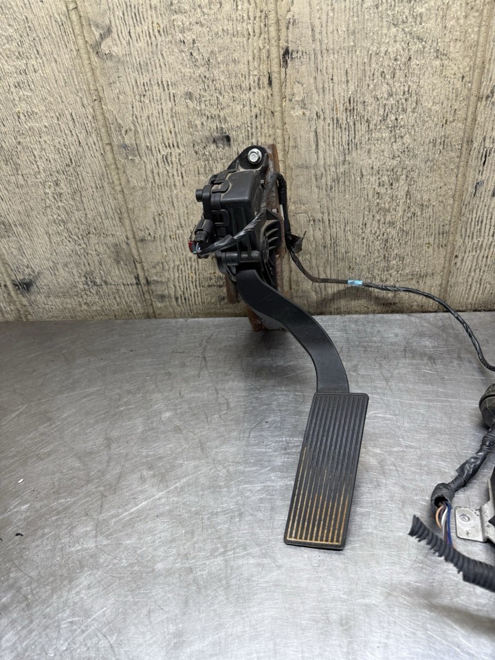 06-07 GM Silverado Sierra 2500HD Gas Pedal Drive By Wire TAC Module OEM ...