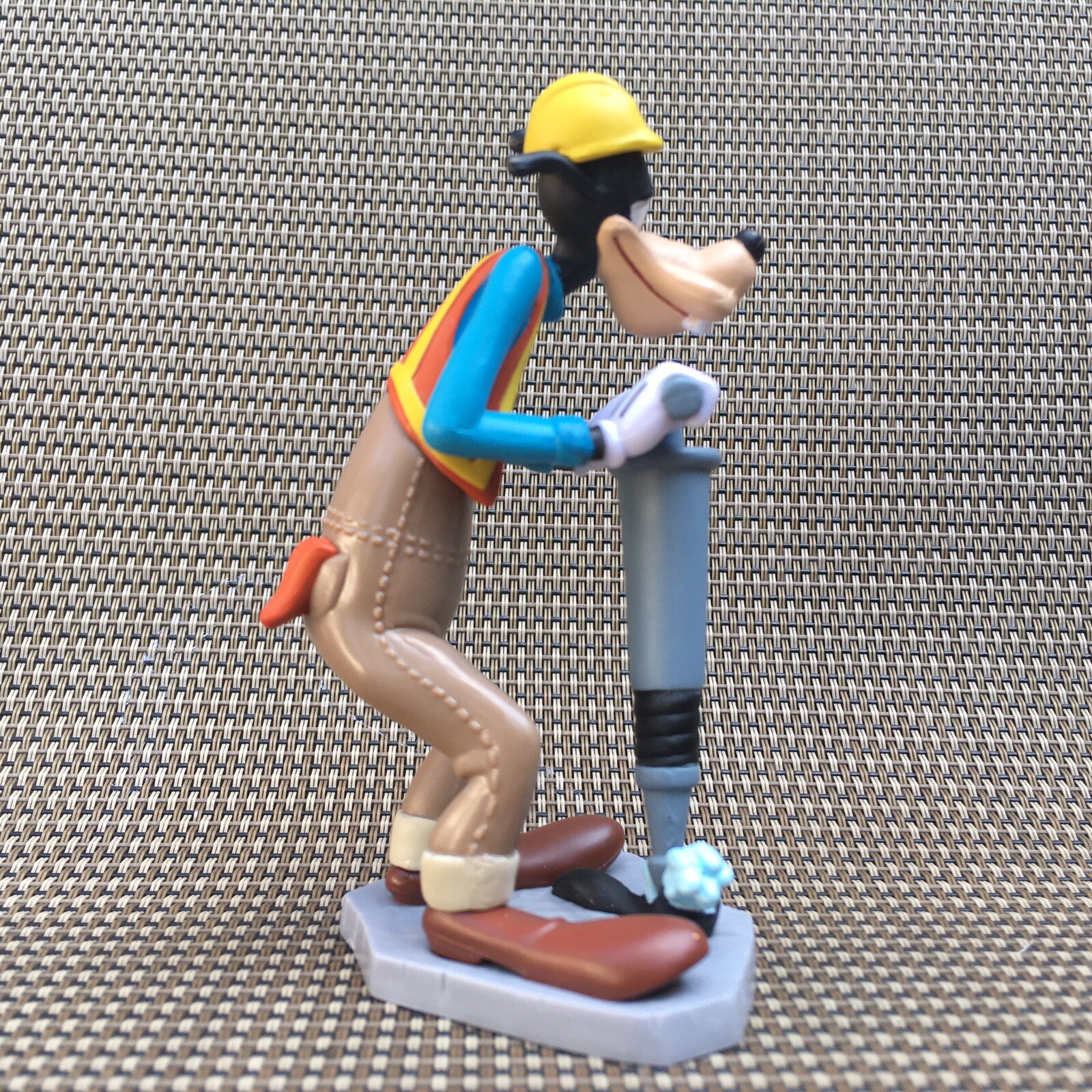 Disney Mickey Mouse Clubhouse Goofy Construction Worker Drill Toy ...