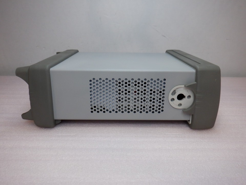 AGILENT 33220A ARBITRARY WAVEFORM GENERATOR | eBay