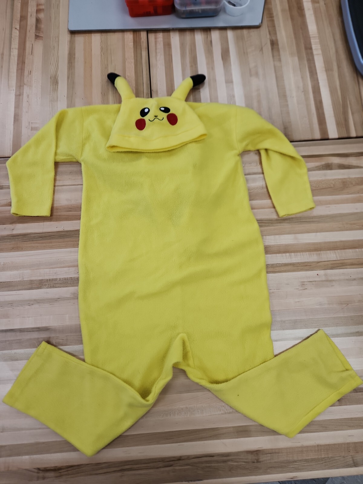 Pokemon Pikachu Child Halloween Costume - Size Medium… - Gem