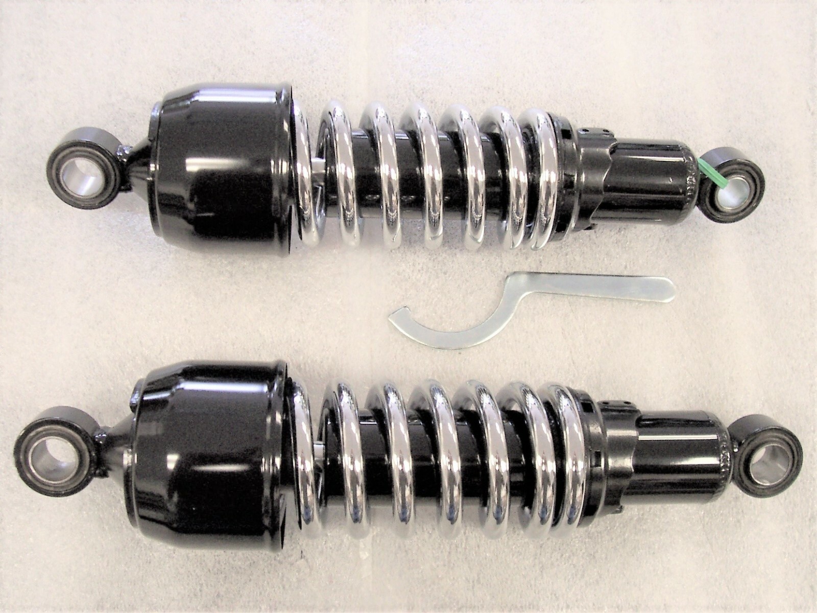 Honda VT1100C3 Shadow Aero Heavy Duty Short Bobber 11.5" Shocks | eBay