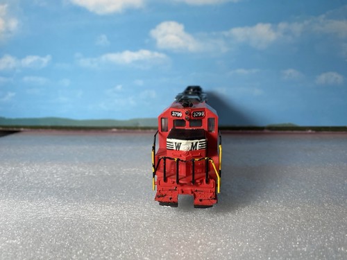 HO Older Atlas EMD SD35 Western Maryland Body Shell Only. **READ** | eBay