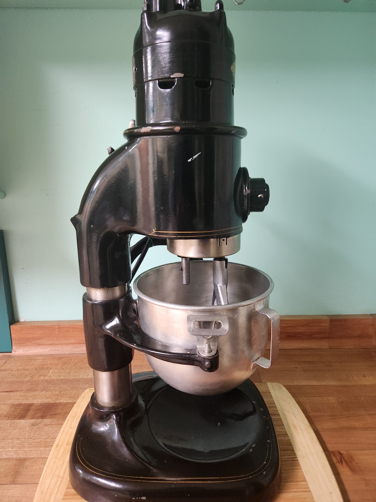 Vintage KitchenAid Hobart H-5 Mixer - VIP Special Edition 100 Years Old ...