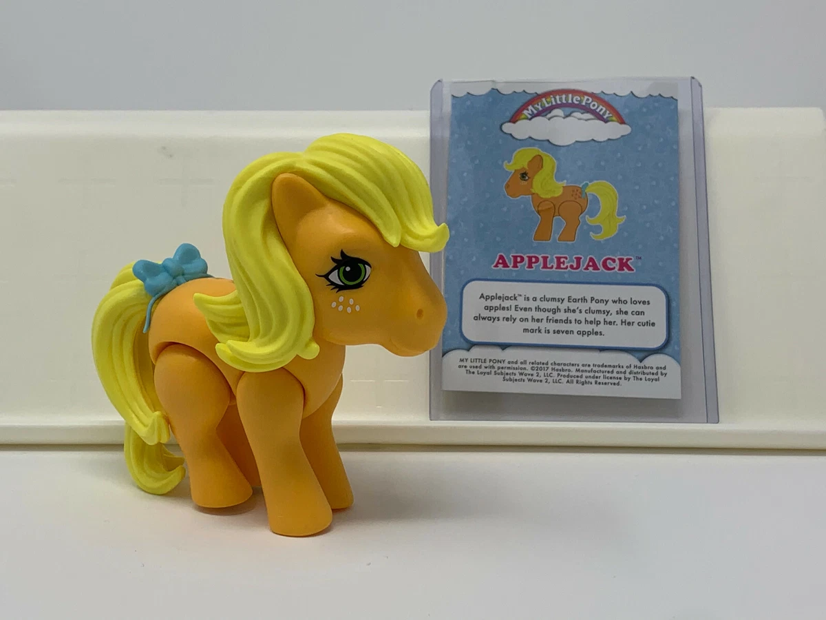 Earth Pony Applejack