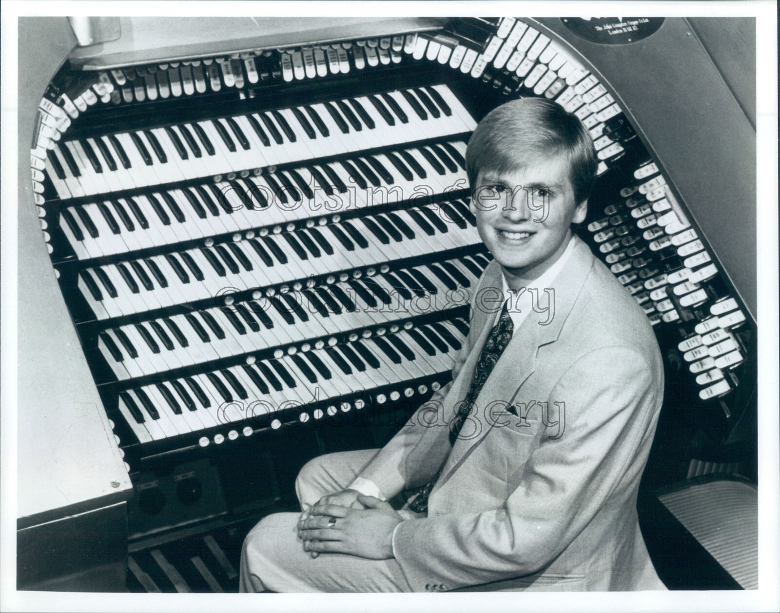 Press Photo Simon Gledhill w 5 Manual 17 Rank Compton Organ Odeon ...