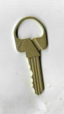 BRASS KEY CIGARETTE TOBACCO ROACH CLIP KEYCHAIN ORIGINAL KEY CLIP MADE ...