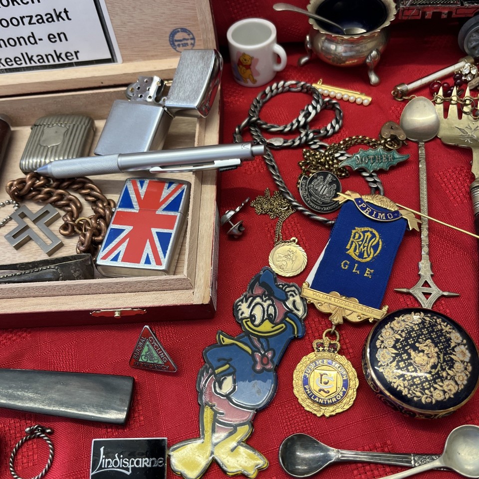 Fantastic Job Lot Of Vintage Curios / Treasures / Collectable ...