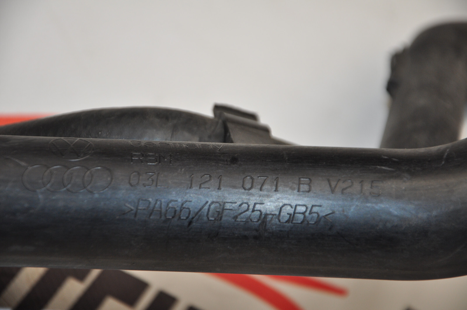 AUDI A4 8K Kühlmittelrohr Wasserschläuche Kühlerschläuche 03L121071 ...