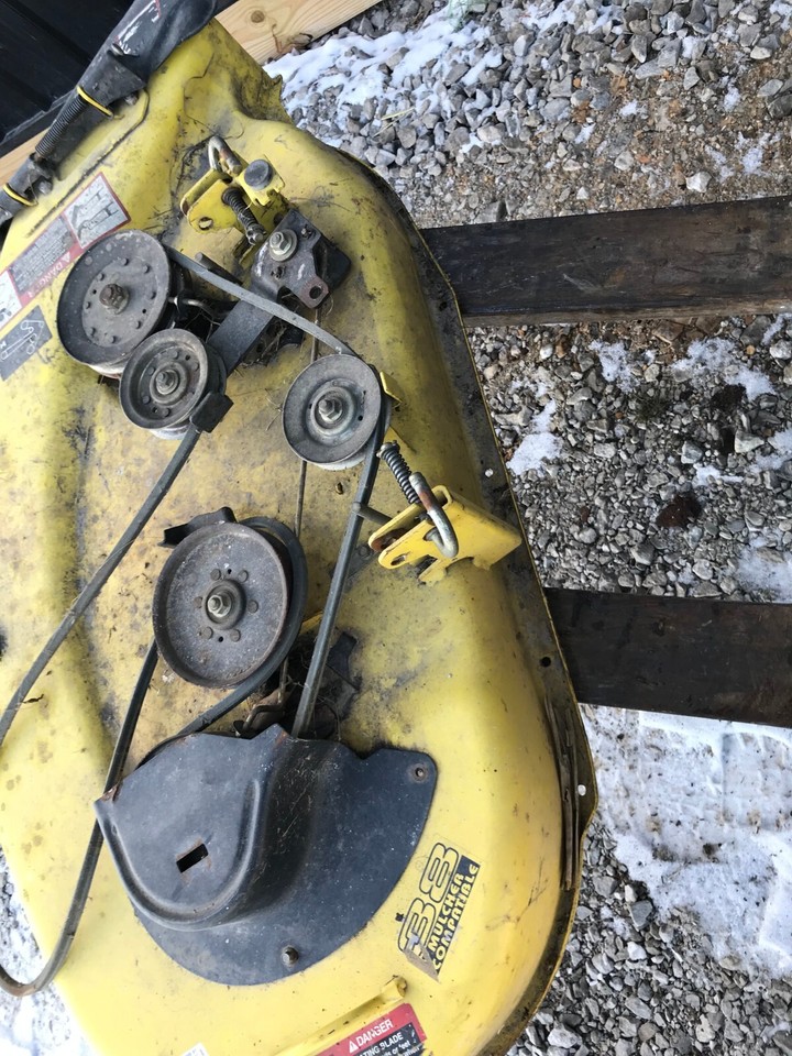 John Deere Lt133 Lt150 Lt155 Lt160 Lt166 38in Mower Deck Pick Up Only ...