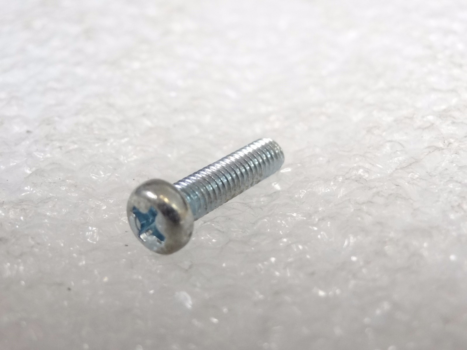 Kawasaki NOS NEW 220B0416 Pan Head Screw 4x16 AR F8 F12MX KE KL KX KDX ...