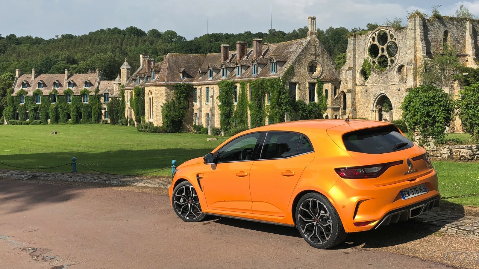 Peintures carrosserie: Orange Tonic nacré EQC Renault Sport RS (fond ...