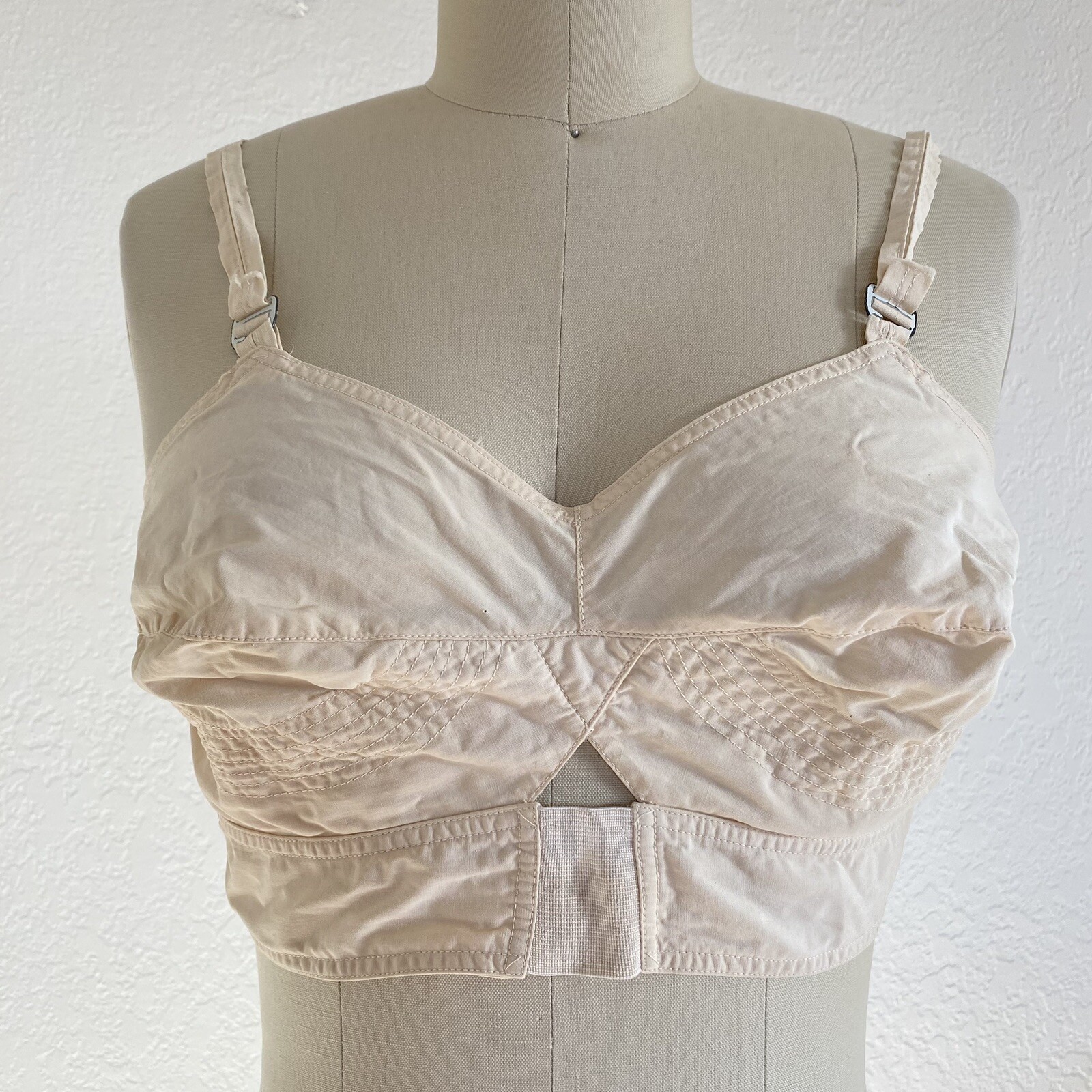 VINTAGE 1950s Circle Stitch Bra Lingerie Pinup 50s Ho… - Gem