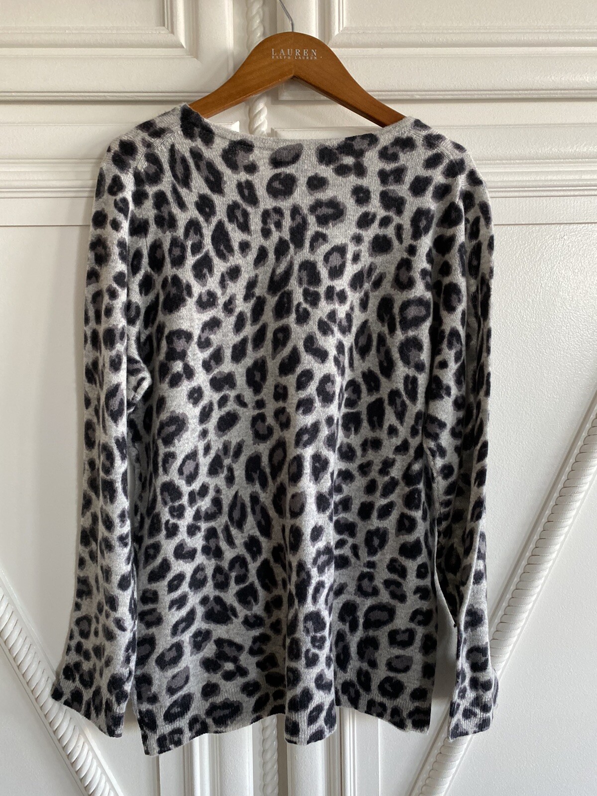 $169 Charter Club Pure Cashmere Animal Print Snow Leopard Gray Plus ...