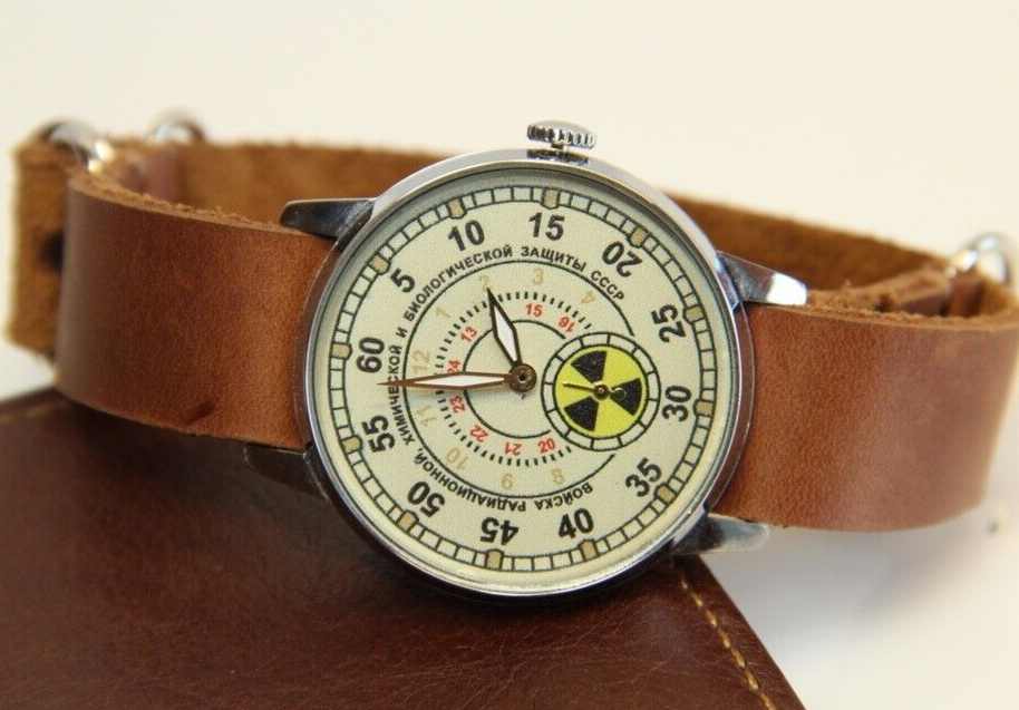 Radiation troops watch Mechanical Mens watch Pobeda Watch Soviet USSR ...