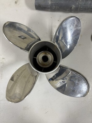 Mercury Trophy Plus 23P 4 Blade Propeller | eBay