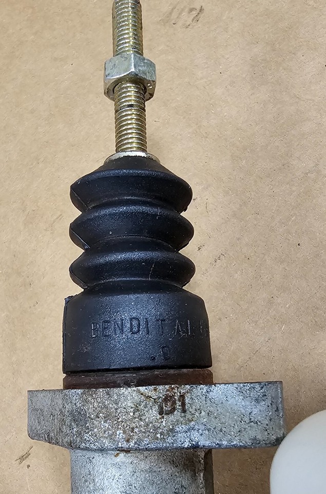 Benditalia Bendix Italia 1409345 clutch master Ferrari Pantera Alfa OEM ...