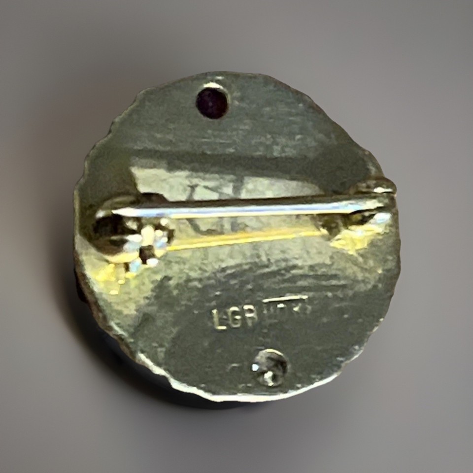 Gulf Oil Refinery 10K 1 Diamond & 1 Ruby 15 Year Pin RARE | eBay