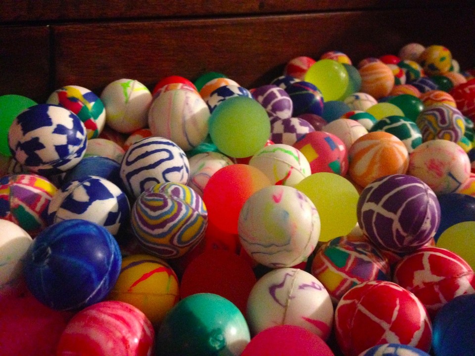 1000 SUPERBALLS SUPER BOUNCY BALLS VENDING RUBBER BALL | eBay