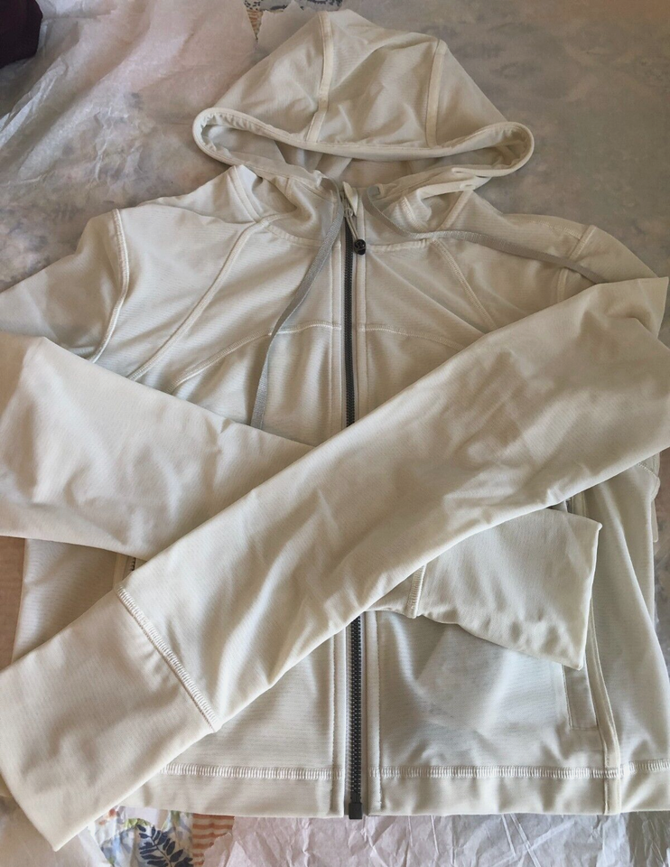 New Lululemon Mesh Hooded Cropped Define Jacket Size 8 Bone Color ...