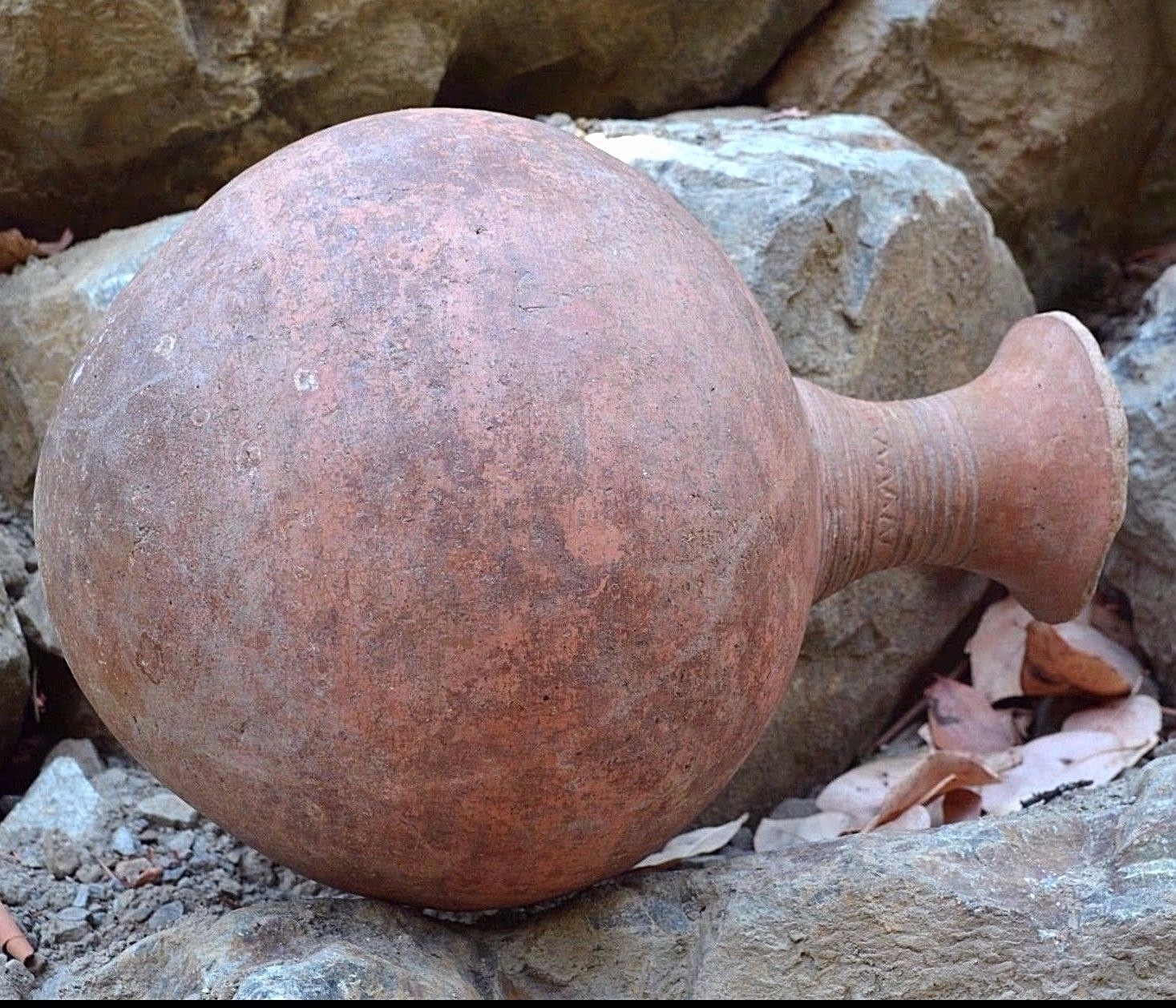 Ancient Djenne Terracotta Vessel Container Excavated Djenne-Djenno Mali ...