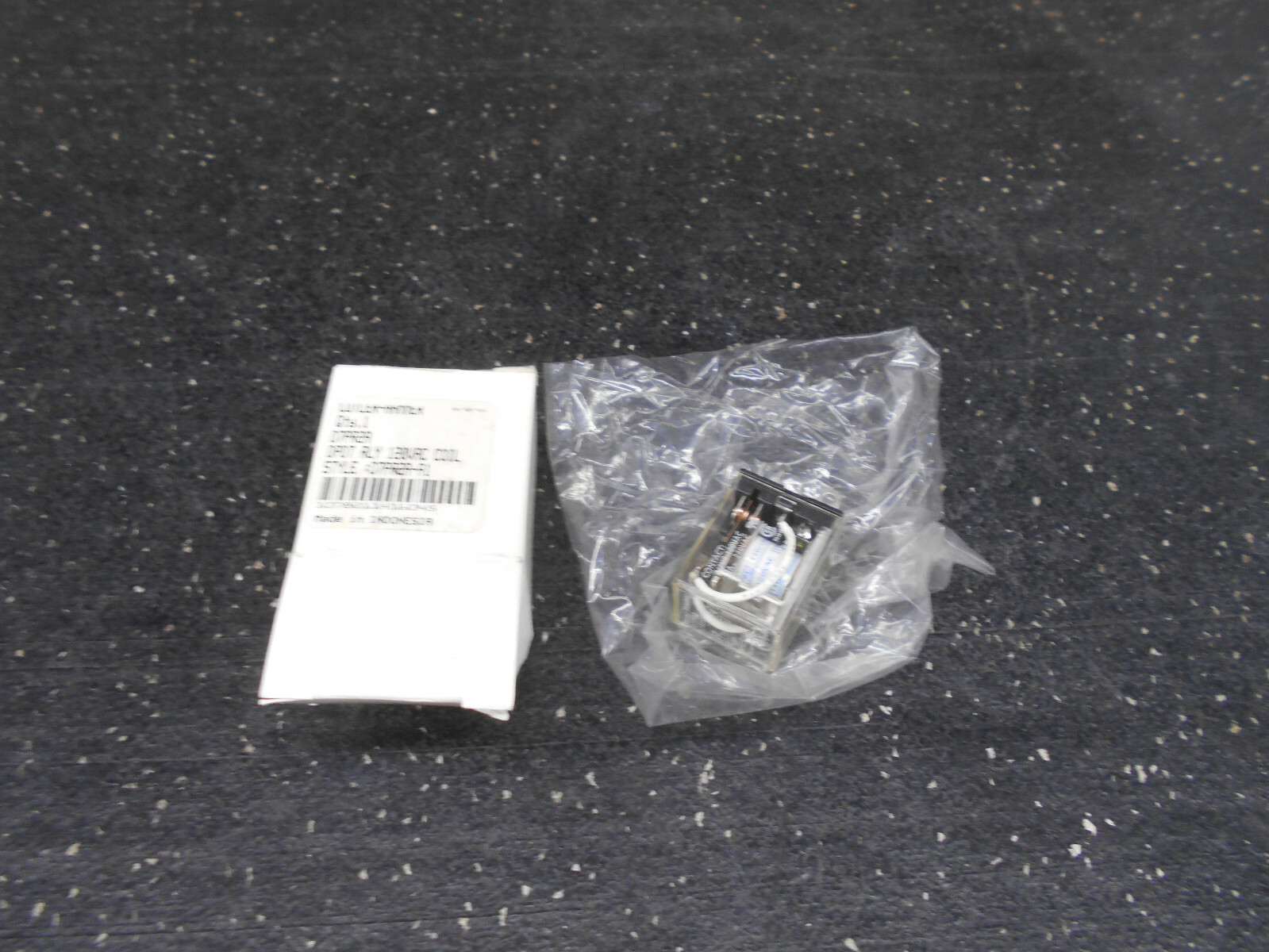 CUTLER HAMMER D7PR2A 240VAC 12A 1/2HP 8 POINT RELAY | eBay