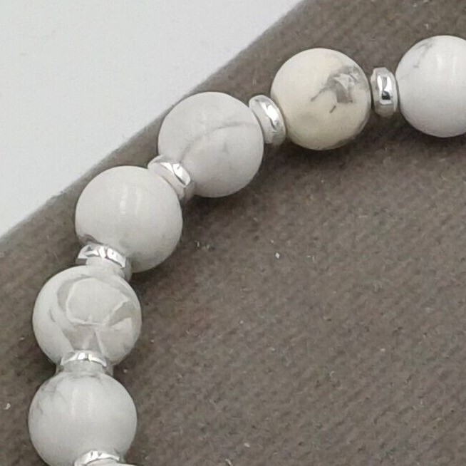 Handmade Natural Howlite Crystal Healing Chakra Gemstone Stretch Bead ...