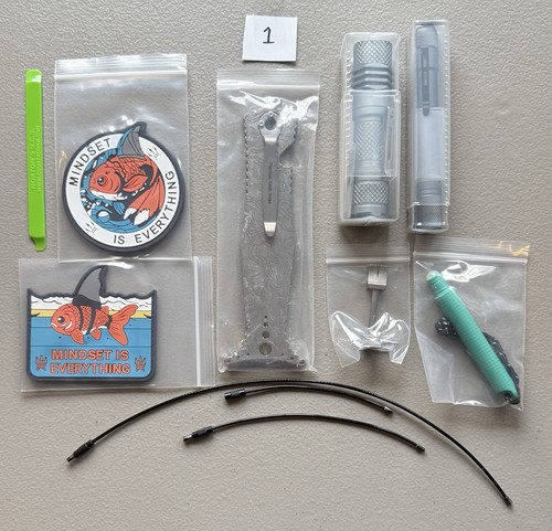 CountyComm Maratac Lot Pen Topo Titanium Leverage Tool Flashlight ...