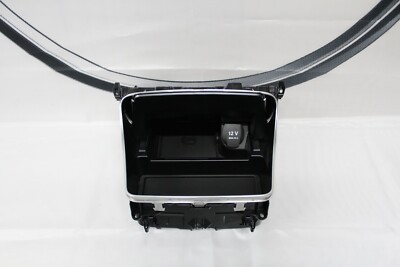NEW Genuine Mercedes-Benz W205 C-Class Centre Console Ashtray ...