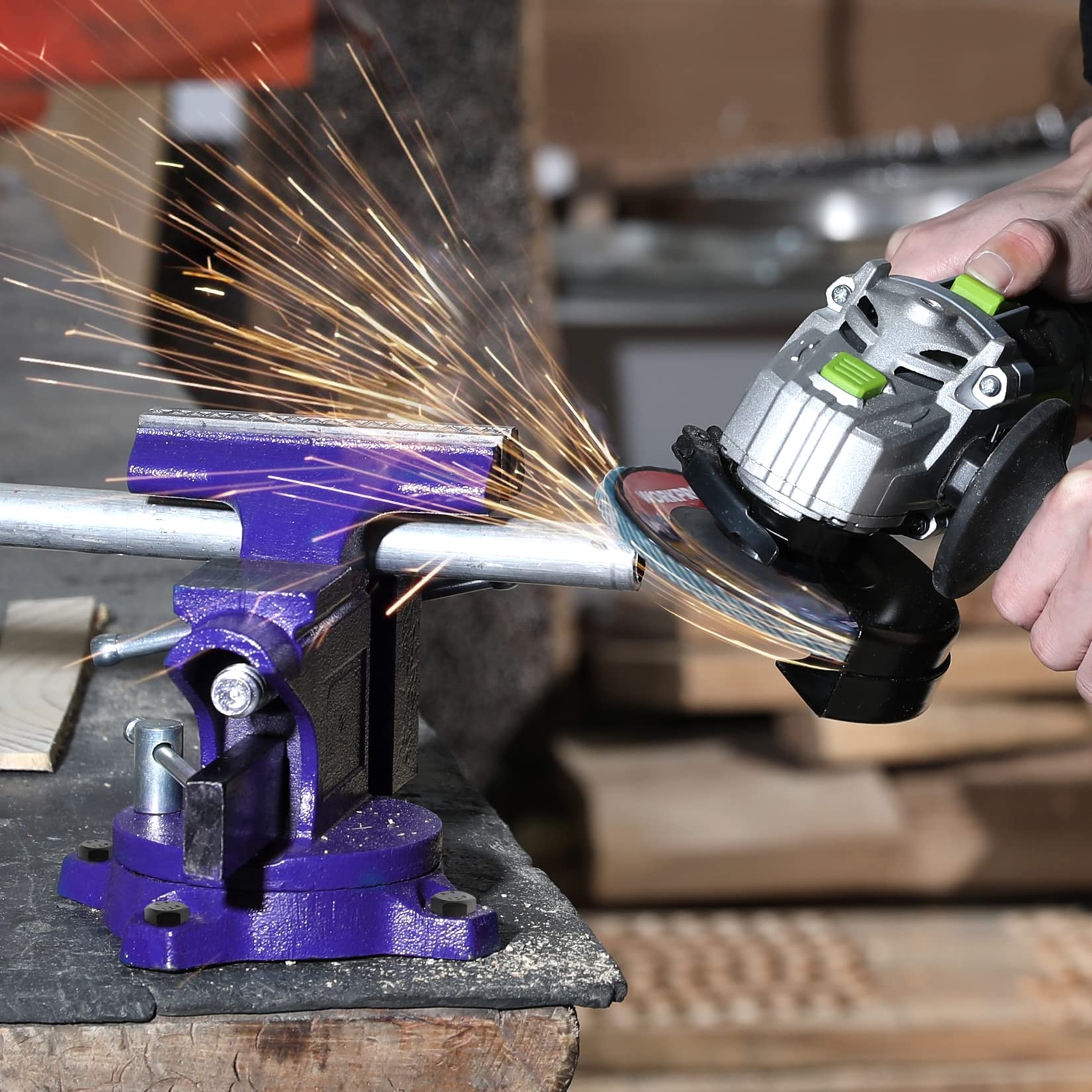 WORKPRO 4-1/2" Bench Vise - Versatile Vice for Workbench, Pipe and Home ...