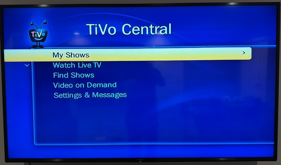 TiVo Premiere Series 4 Model TCD746320 1080p 45 HD Hours - Tested with ...