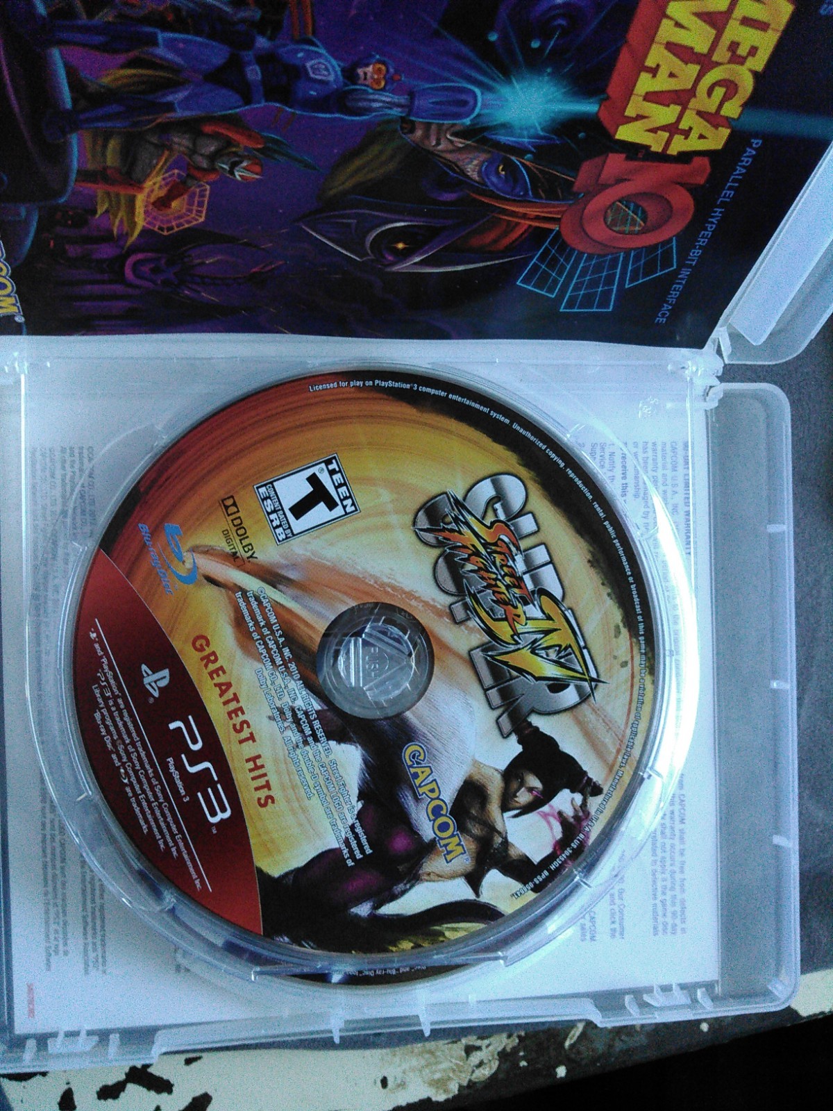 Street Fighters IV and Devil May Cry 4, Capcom Essentials (Playstation ...