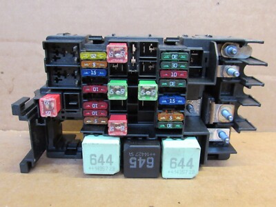 2014 2015 2016 2017 Volkswagen Jetta 1.8 Fusebox Engine Compartment ...