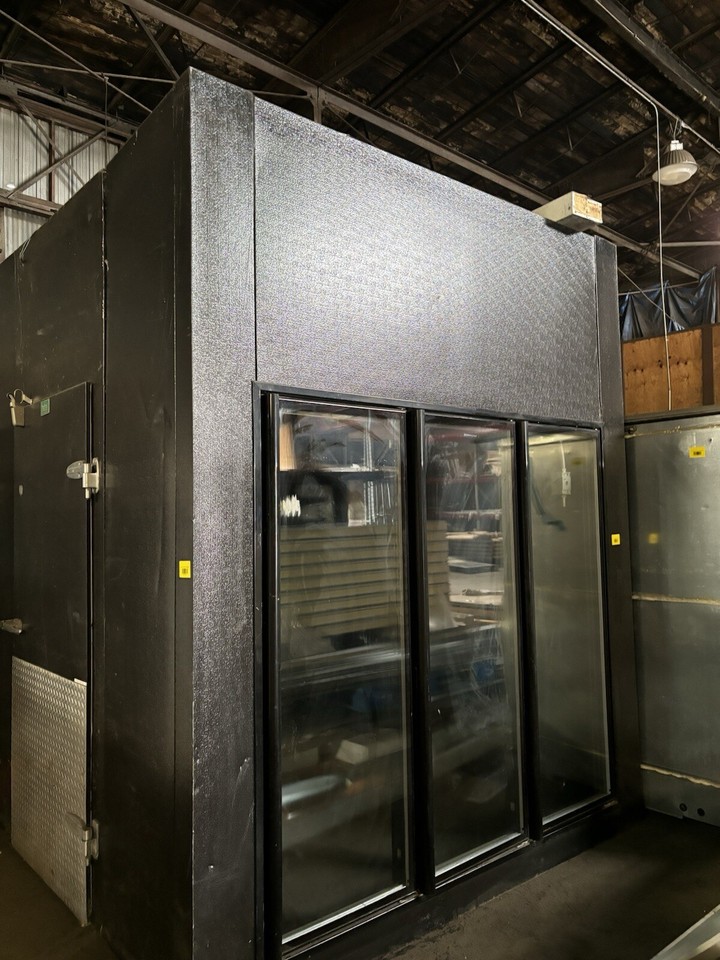 Used walk in cooler 3-glass display doors with new refrigeration system - A00563 | eBay