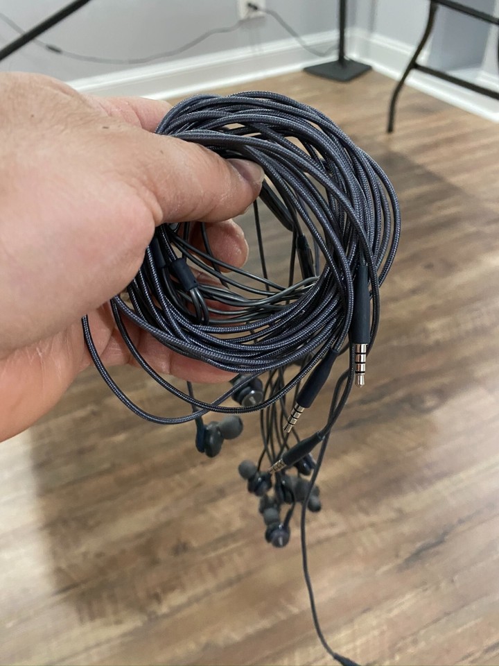 Samsung AKG Earbuds Original 3.5mm in-Ear Earbud Headphones with Remote ...